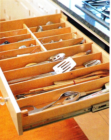 Designing Your Dream Home: Kitchen: Utensil Storage Options